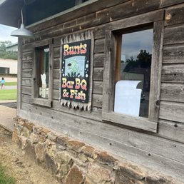 RUNTS BAR-B-Q & GRILL - Updated June 2026 - 145 Photos & 189 Reviews ...