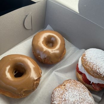 WICKED DONUTS - Updated December 2024 - 1240 Photos & 369 Reviews ...