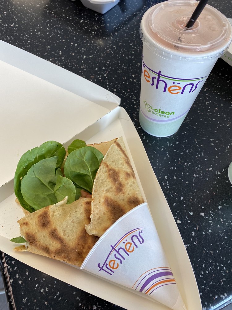 FRESHENS FRESH FOOD STUDIO - 28 Photos & 39 Reviews - 8500 Pena Blvd ...