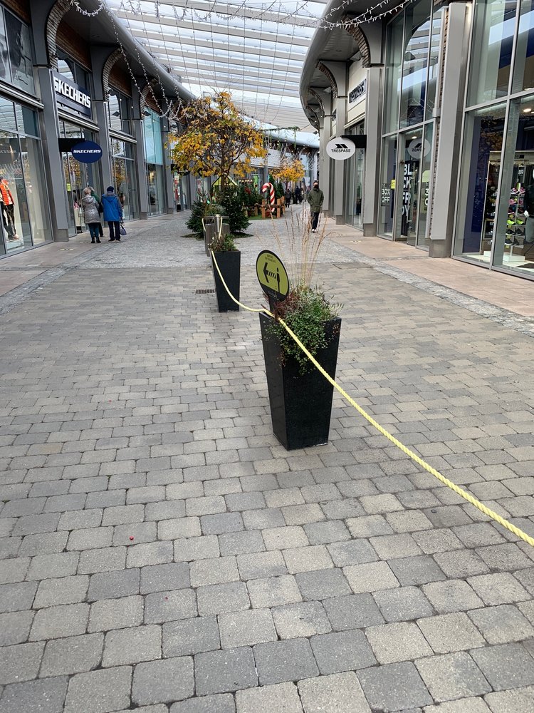 THE OUTLET - Updated December 2024 - 14 Photos & 11 Reviews ...