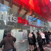 TKTS TIMES SQUARE - 159 Photos & 303 Reviews - 47th St and Broadway ...