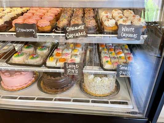 BLUE BONNET BAKERY - Updated December 2025 - 128 Photos & 161 Reviews ...