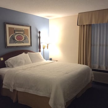 HAMPTON INN & SUITES RALEIGH CARY LENOVO CENTER - Updated March 2025 ...