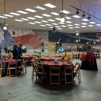 AUSTIN RANCH - Updated December 2025 - 16 Photos - 2009 Anderson Gibson ...