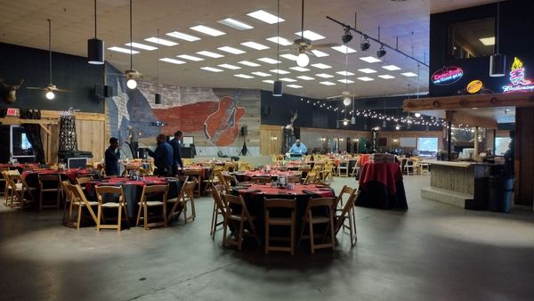 AUSTIN RANCH - Updated March 2025 - 15 Photos - 2009 Anderson Gibson Rd ...