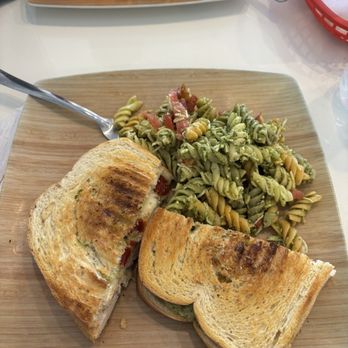 808 DELI - Updated May 2024 - 606 Photos & 1048 Reviews - 2439 S Kihei ...