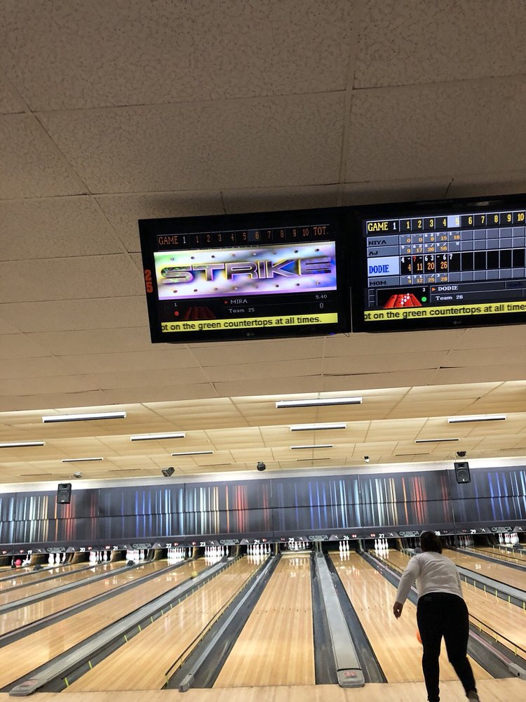 ROYAL Z LANES - 28 Photos & 16 Reviews - 8512 Two Notch Rd, Columbia, SC - Yelp