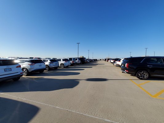PREFLIGHT AIRPORT PARKING - Updated January 2025 - 82 Photos & 504 ...