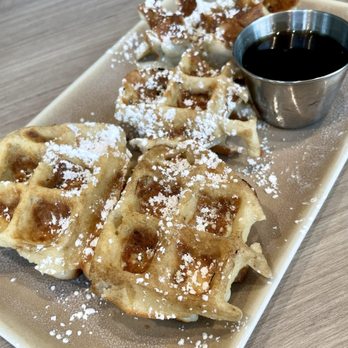 DAWN AM EATERY - Updated July 2024 - 140 Photos & 59 Reviews - 1642 E ...