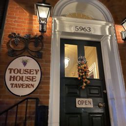 TOUSEY HOUSE TAVERN - Updated December 2025 - 308 Photos & 348 Reviews ...