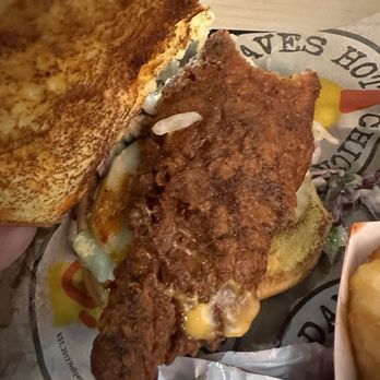 DAVE’S HOT CHICKEN - Updated April 2024 - 281 Photos & 211 Reviews ...