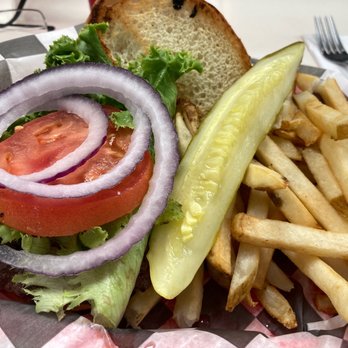 FAIRLEE DINER - Updated September 2025 - 26 Photos & 58 Reviews - 614 ...