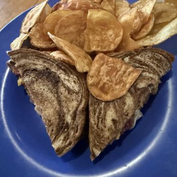 GRINDERS STONEWALL - Updated December 2025 - 326 Photos & 377 Reviews ...