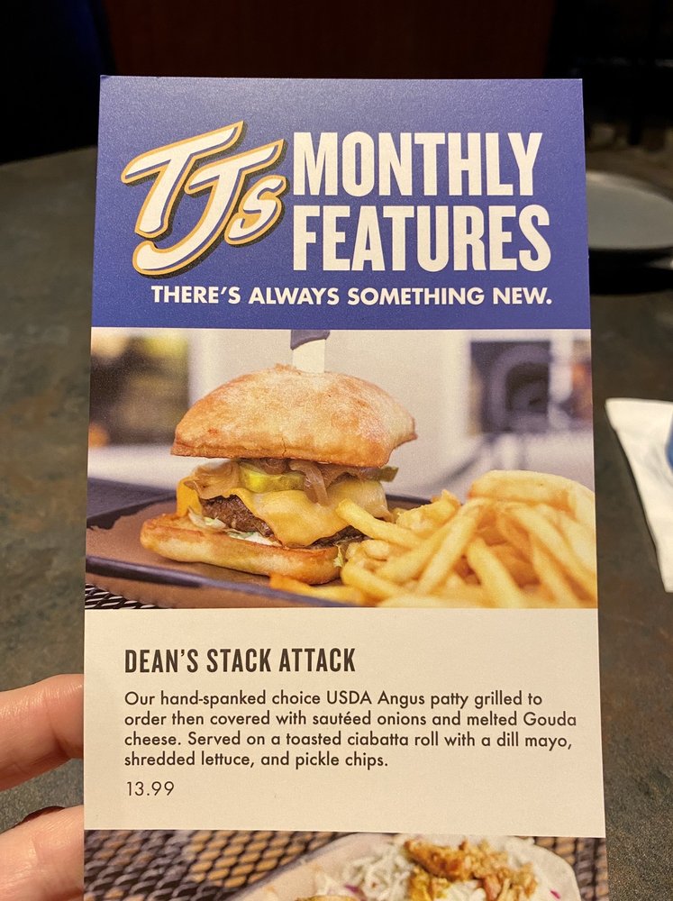 TJ CHUMPS - Updated July 2024 - 80 Photos & 108 Reviews - 12 E Linden ...