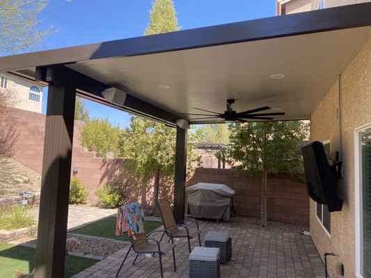 UNIVERSAL PATIO COVERS - Updated January 2026 - 53 Photos & 12 Reviews ...
