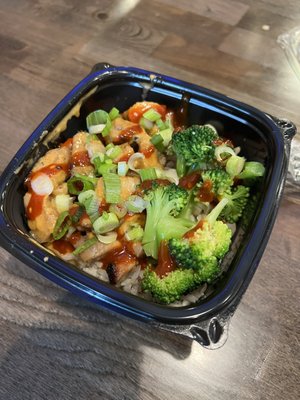 BUL BOX - Updated December 2025 - 18 Photos - 2526-100 Hillsborough St ...