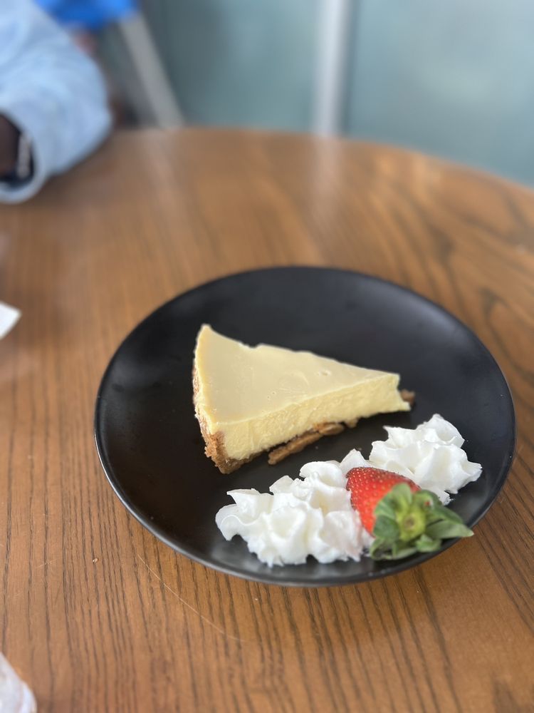 THE FRONT PORCH CAFE - 2381 Photos & 2476 Reviews - 1458 Ocean Dr ...