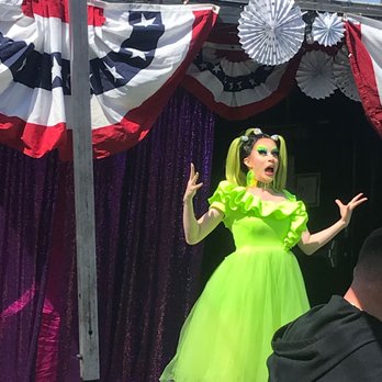 THE OFFBEAT BAR - Updated January 2025 - 355 Photos & 164 Reviews ...