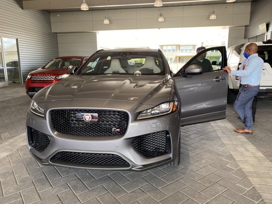 SEWELL JAGUAR LAND ROVER NORTH AUSTIN - Updated October 2025 - 33 ...