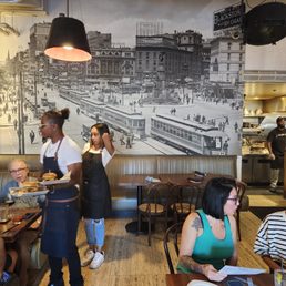 CENTRAL KITCHEN + BAR - Updated June 2025 - 570 Photos & 477 Reviews ...