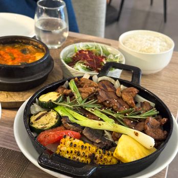 KARDEN - Updated December 2025 - 320 Photos & 84 Reviews - 630 Broad ...