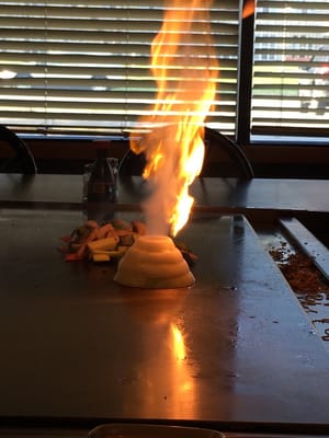 TOKYO BAY JAPANESE STEAK HOUSE AND SUSHI BAR - Updated July 2024 - 26 ...