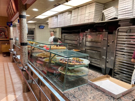 ROSA’S PIZZA - 302 Photos & 457 Reviews - 5526 69th St, Maspeth, New ...