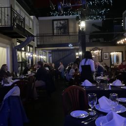 CONNECTED RESTAURANT - Updated October 2025 - 203 Photos & 244 Reviews ...