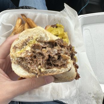 SMP MINI MART - Updated December 2025 - 47 Photos & 44 Reviews - 1341 ...