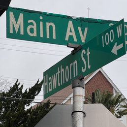 VILLAGE ROOTS DELI & TAPROOM - Updated December 2025 - 133 Photos & 98 ...