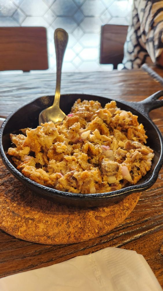 MAMA FINA’S HOUSE OF FILIPINO SISIG - 253 Main St, Hackensack, New ...