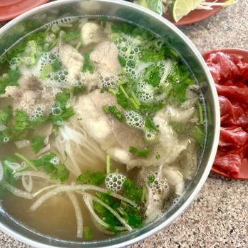 PHO BAC - Updated August 2024 - 213 Photos & 181 Reviews - 3300 Rainier ...