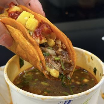 BIRRIA LES - Updated May 2025 - 143 Photos & 79 Reviews - 34 St Marks ...