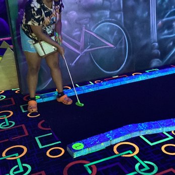 GLO MINI GOLF - Updated December 2025 - 471 Photos & 388 Reviews - 1299 ...