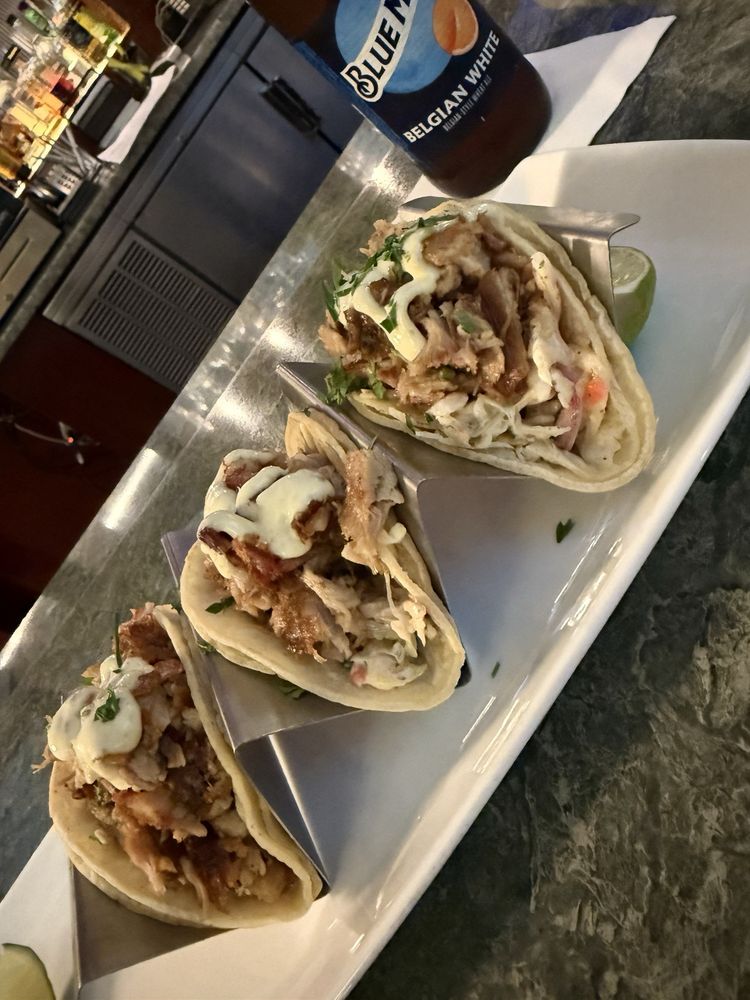 FLIGHTS BISTRO + BAR - Updated December 2025 - 28 Photos & 37 Reviews ...