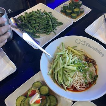 THUMBLING - Updated April 2025 - 3890 Photos & 1866 Reviews - 228 S ...