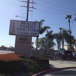 NAHLA SALEM, MD - Updated June 2025 - 49 Reviews - 8101 Newman Ave, Huntington Beach, California ...