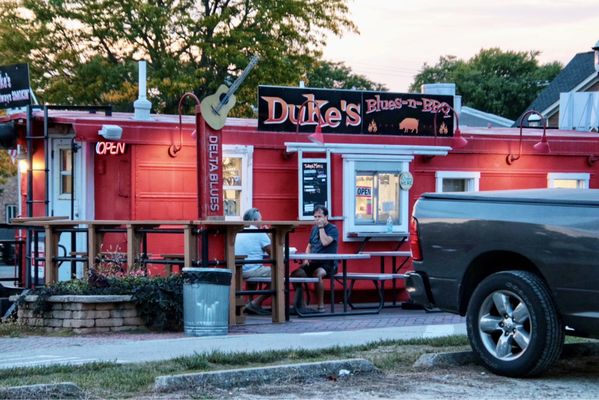 DUKE’S BLUES N BBQ - Updated December 2025 - 82 Photos & 114 Reviews ...