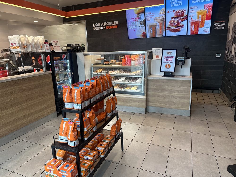 DUNKIN’ - Updated August 2025 - 19 Photos & 21 Reviews - 3335 S ...