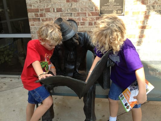 EDMOND LIBRARY - Updated October 2025 - 23 Photos & 20 Reviews - 10 S ...