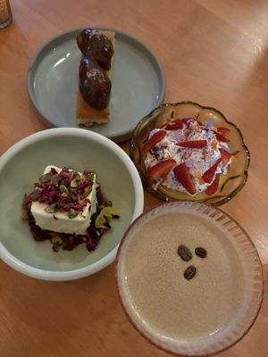 THE SPRINGWOOD - Updated October 2025 - 22 Photos - 1645 Dundas Street ...