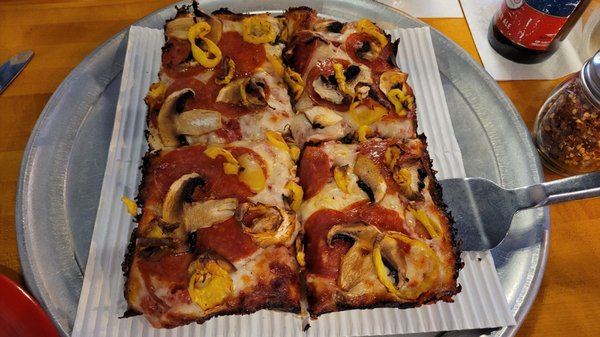 RUSTY ROOSTER SALOON - Updated January 2026 - 87 Photos & 42 Reviews ...