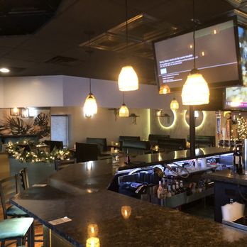 CROSSROADS KITCHEN & BAR - Updated October 2025 - 79 Photos & 45 ...