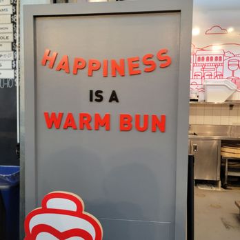 SUMO DOG - Updated June 2025 - 89 Photos & 33 Reviews - 610 1st St ...