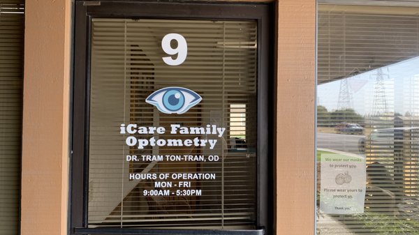 ICARE FAMILY OPTOMETRY - Updated December 2025 - 30 Reviews - 903 W Center St, Manteca ...