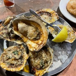 HALF SHELL OYSTER HOUSE - Updated May 2025 - 481 Photos & 489 Reviews ...