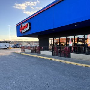 SMITTY’S GARAGE BURGERS AND BEER - 204 Photos & 209 Reviews - 7610 ...