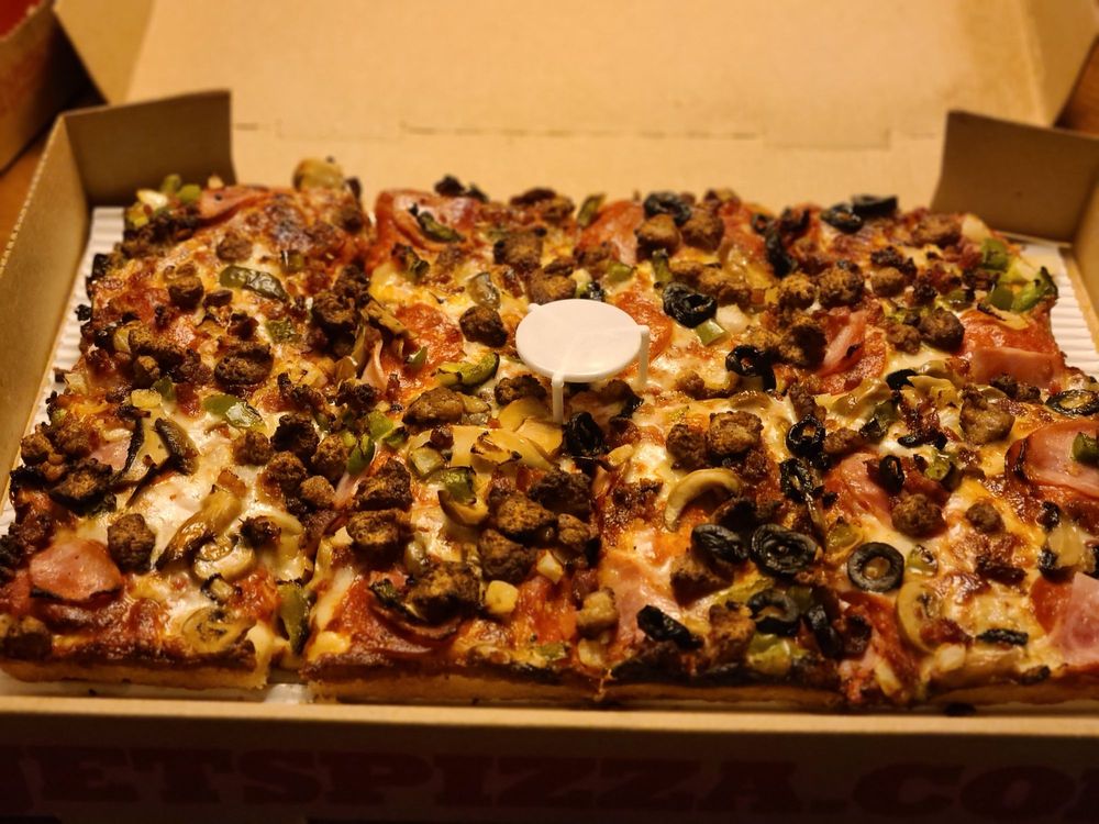 JET’S PIZZA - Updated May 2026 - 38 Photos & 55 Reviews - 2620 ...