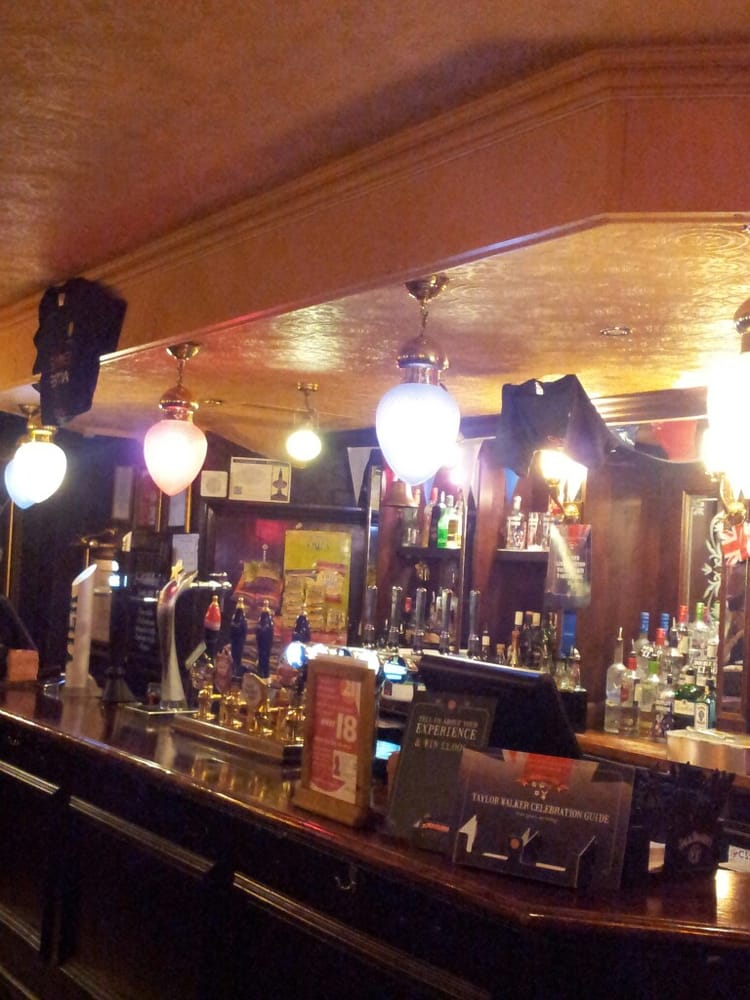 DEVONSHIRE ARMS - 17 Denman Street, London, United Kingdom - Pubs ...