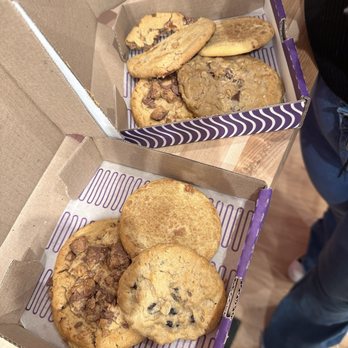 INSOMNIA COOKIES - Updated January 2026 - 44 Photos & 38 Reviews - 2580 ...